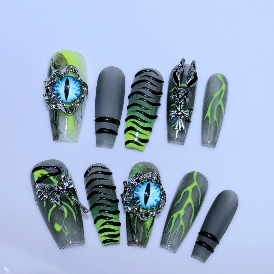 Y2K Press-On Nails with Flame Patterns and Blue Cat-Eye Charms – 365nails